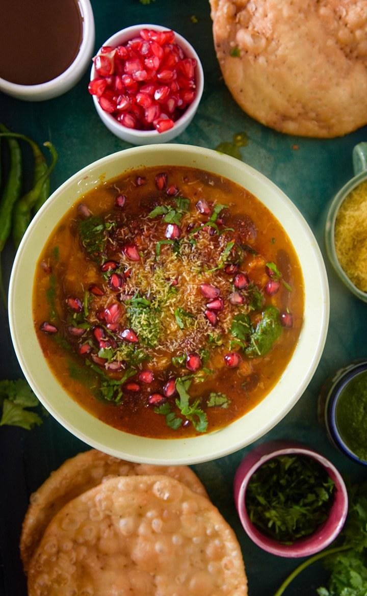 Sindhi Chana Dal Pakwan Recipe For Breakfast and Brunch
