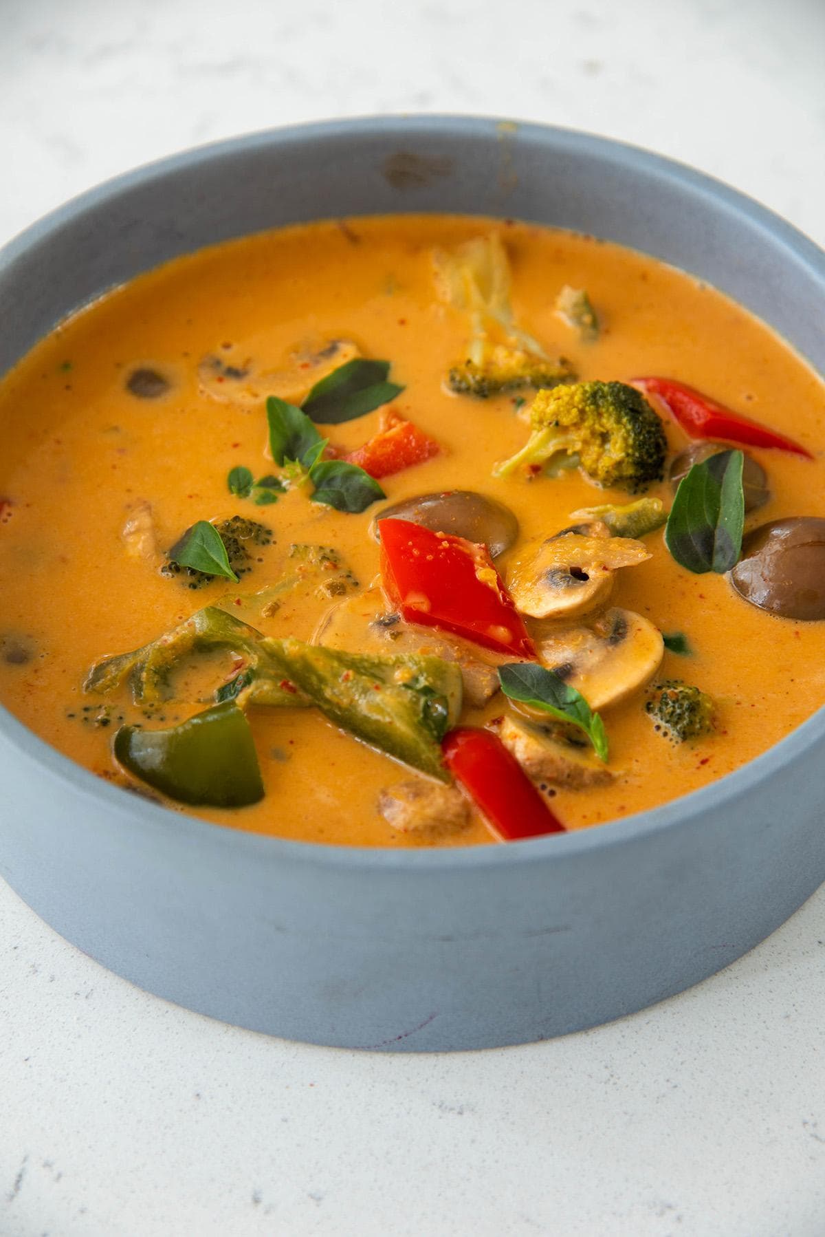 Best Veg Thai Red Curry Recipe | 30 Min. Vegetarian Thai Curry with ...